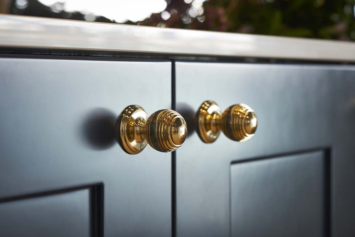 Transform your kitchen with these cabinet handle ideas